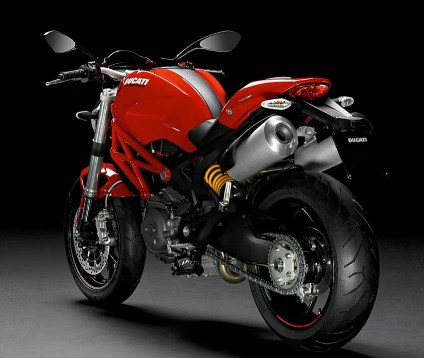 2010 Ducati Monster 796